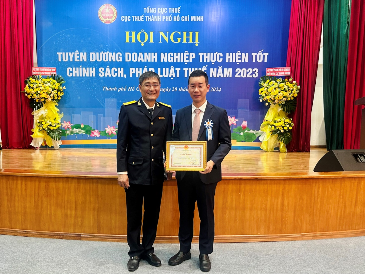 Ceragem Vietnam receives a certificate of merit for excellent ...