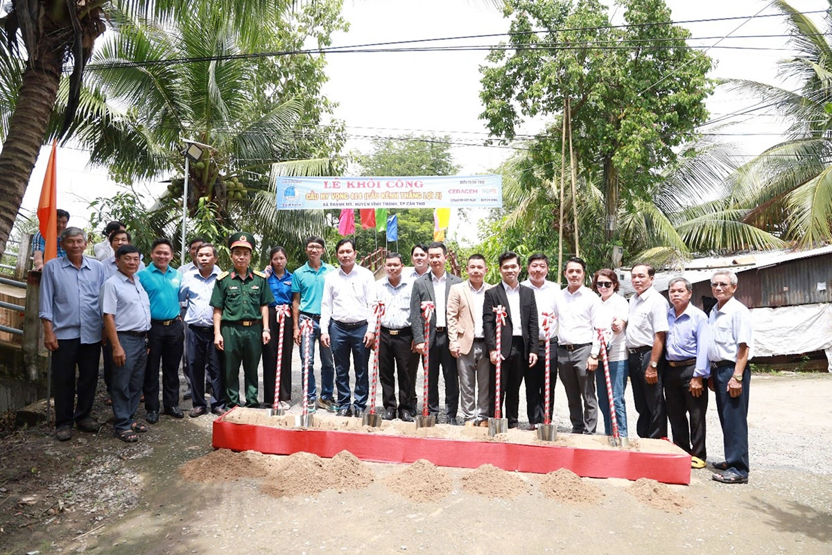 Ceragem Vietnam sponsors bridge construction in Vĩnh Thạnh, Cần Thơ ...